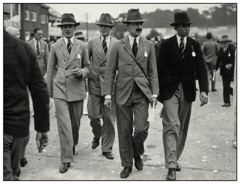 1920s Guy Fashion: A Complete Guide to Men’s Style in the Roaring Twenties